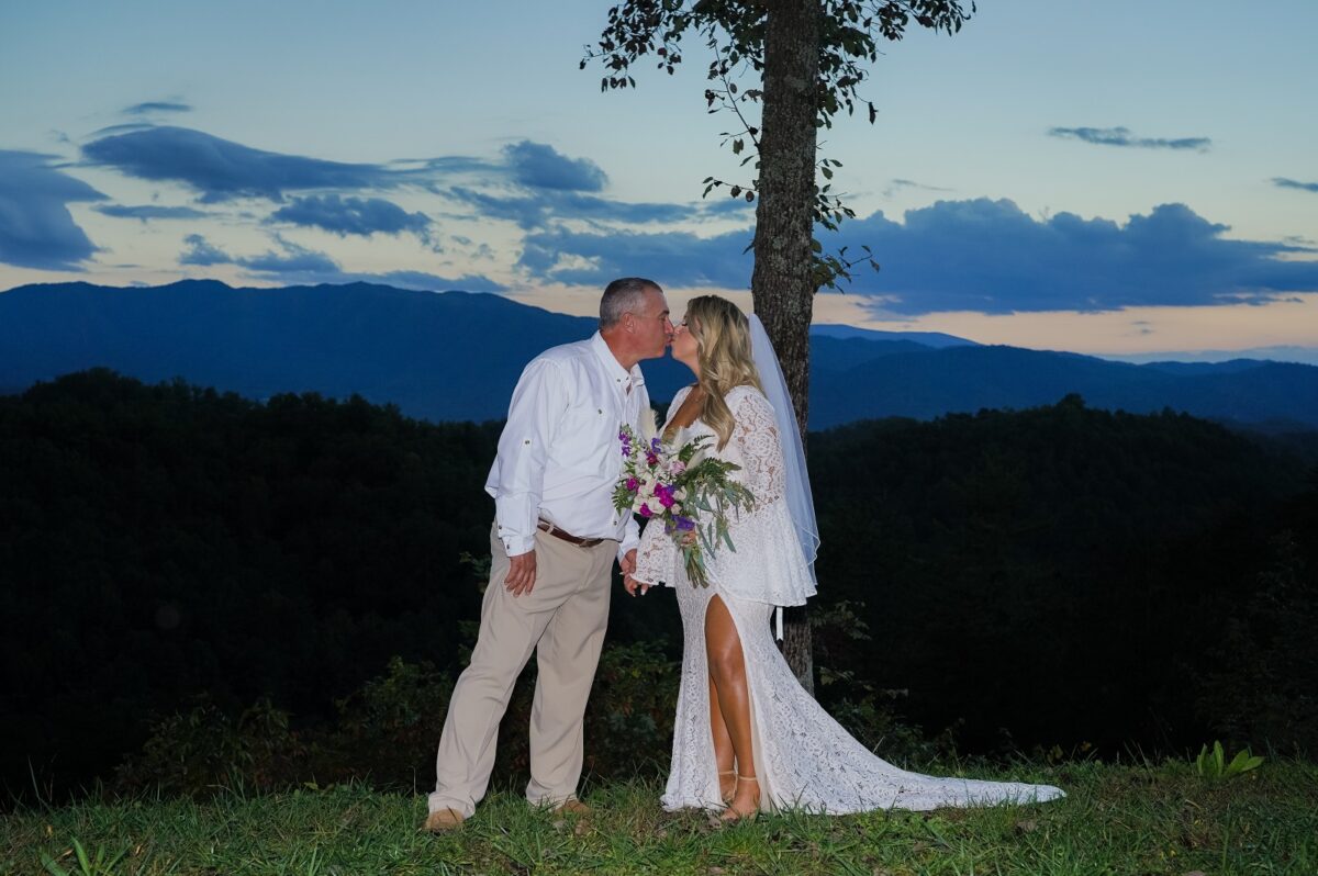 Foothills Parkway Wedding Packages - Elope to Gatlinburg